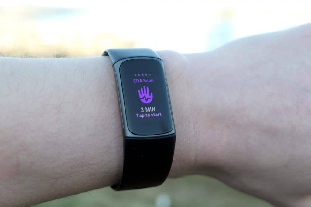 Fitbit Charge 5 Test: Nå med EKG-måler | GetFitness